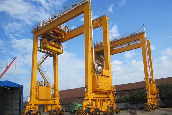 STS /Quayside Container Crane
